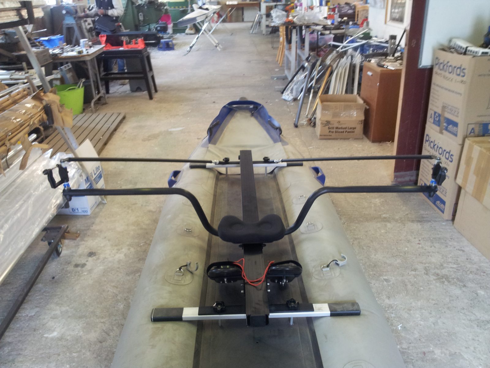 Rowing setup on an inflatable - Neaves Rowing Services