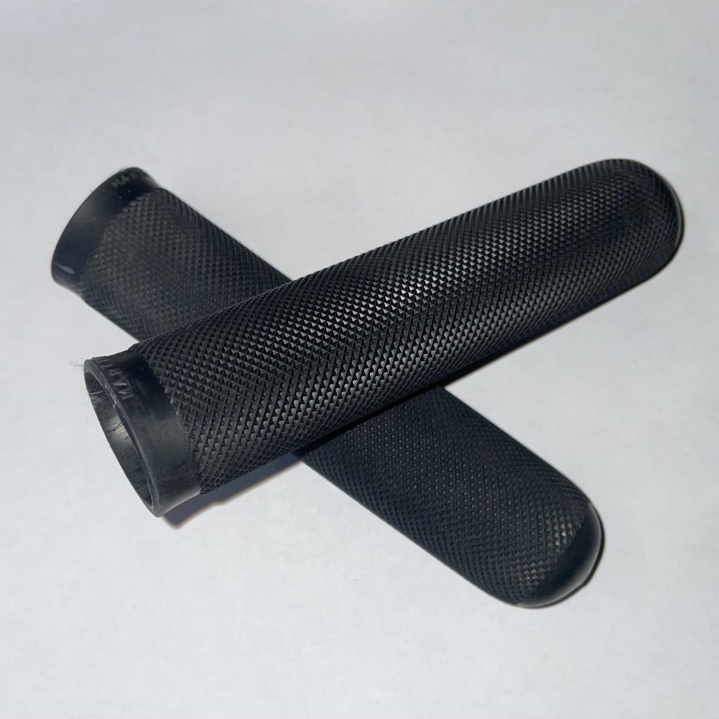 Rubber Grip - Black Diamond Cut (Pair) - Neaves Rowing Services
