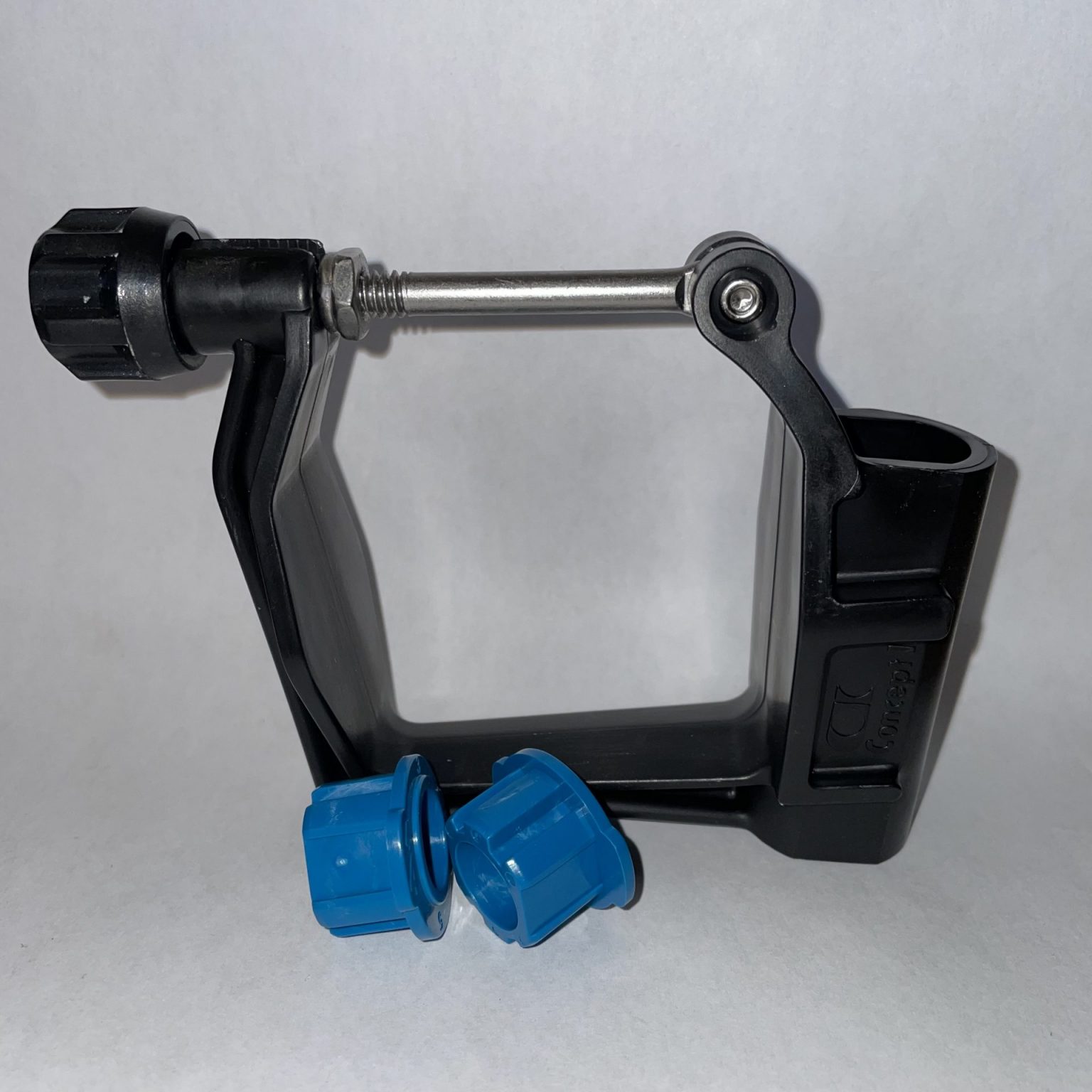 Sculling gate (Concept II ) with universal bushes - Neaves Rowing Services